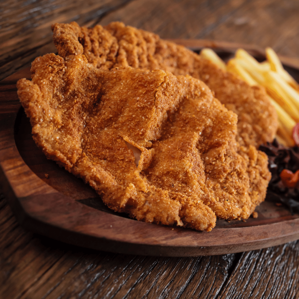 13 Best Sides to Serve with Beef Schnitzel - Happy Muncher