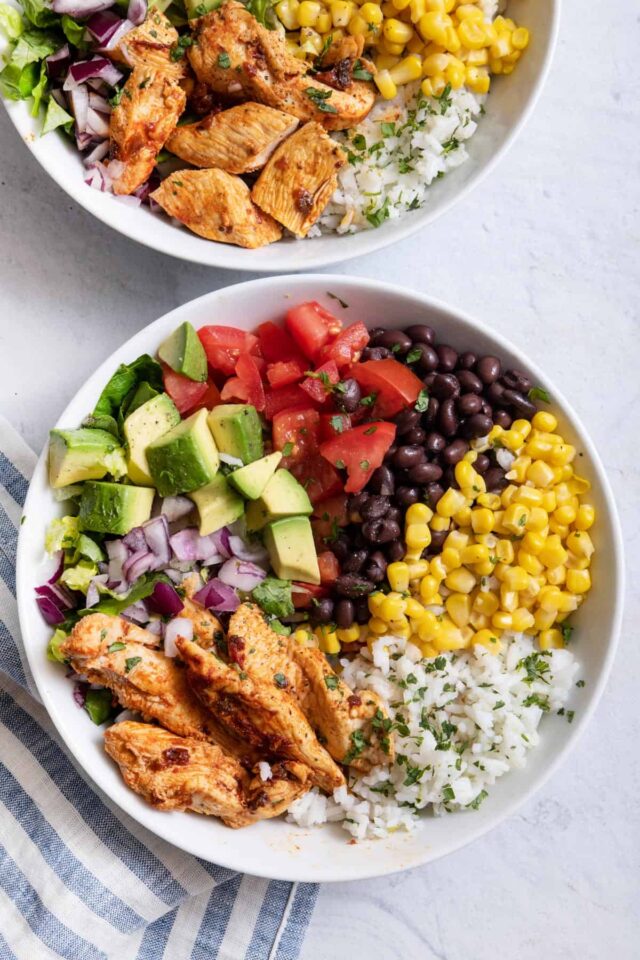 10 Tasty Sauces for Burrito Bowls - Happy Muncher