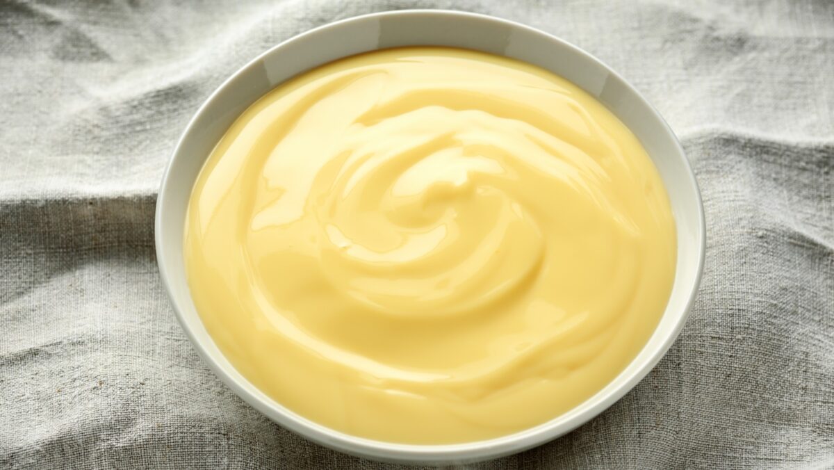 How to Thicken Custard Without Cornstarch (10 Ways) - Happy Muncher