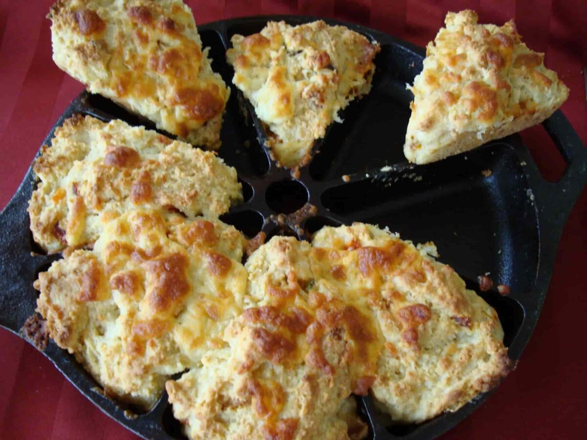 9 Easy Maseca Recipes (Maseca Corn Flour Recipes) - Happy Muncher