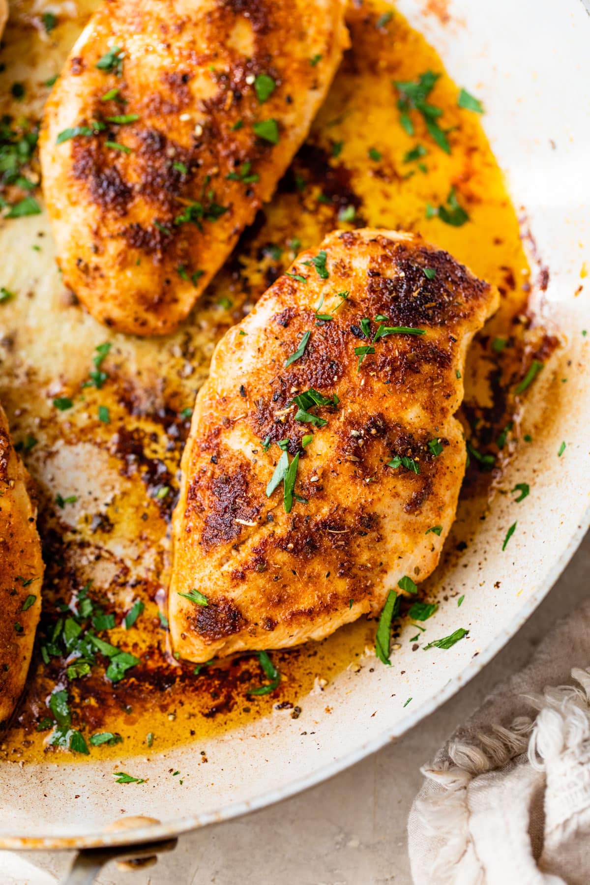 Pan-Seared Chicken Breast - Happy Muncher