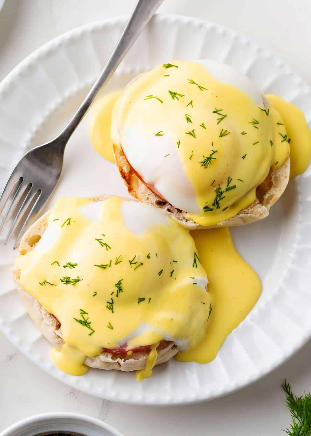 Eggs Benedict Recipe - Happy Muncher