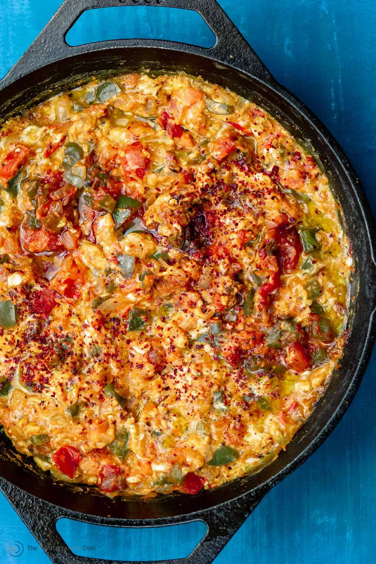 Turkish Menemen Recipe: A Delightful Breakfast Dish - Happy Muncher