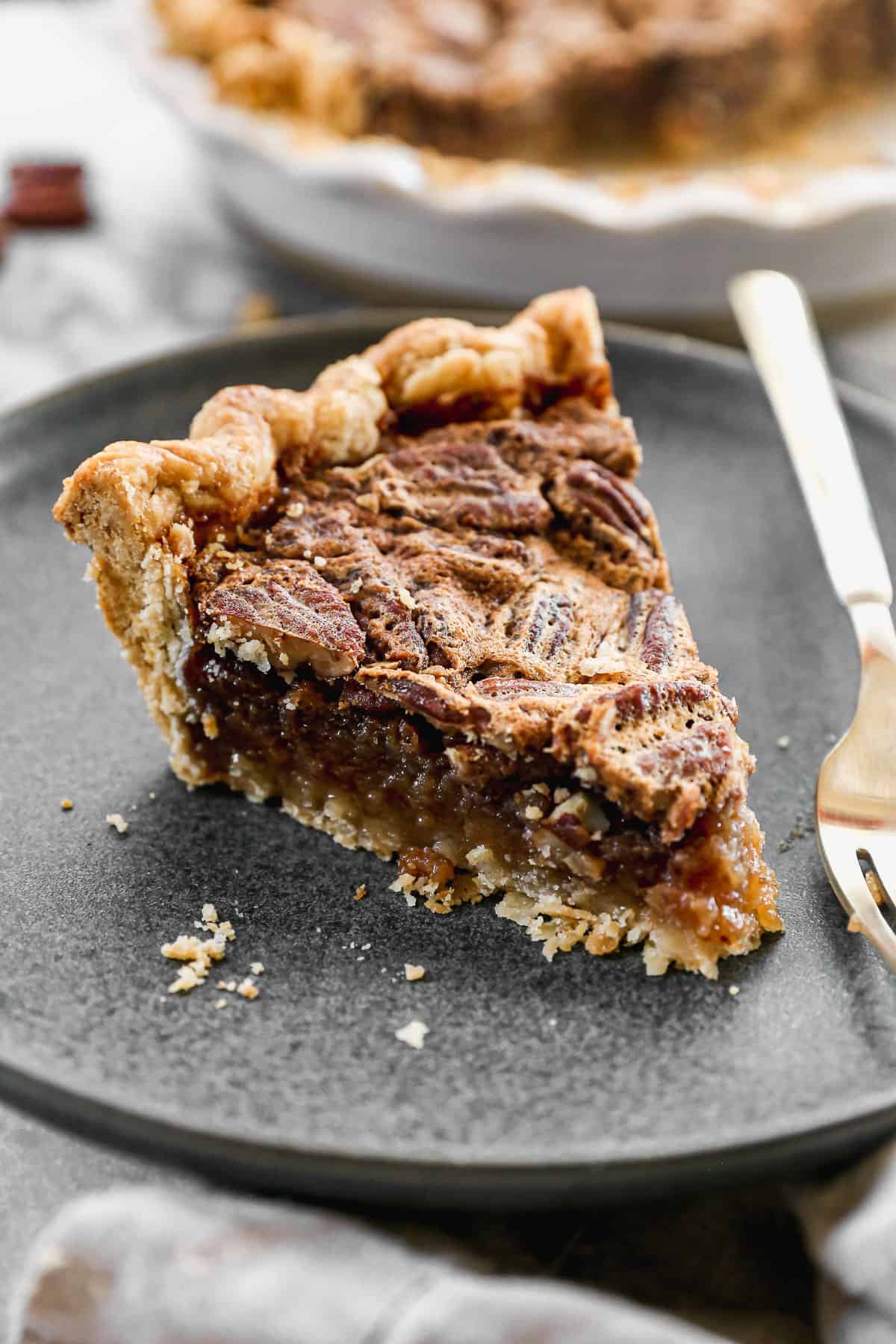 Pecan Pie Recipe: A Sweet Southern Classic Made Easy - Happy Muncher
