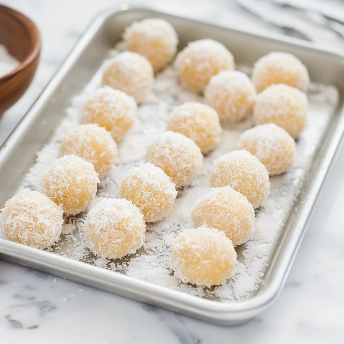 Coconut Snowballs - Happy Muncher