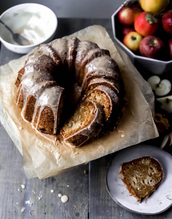 23 Irresistibly Delicious Bundt Cake Recipes - Happy Muncher