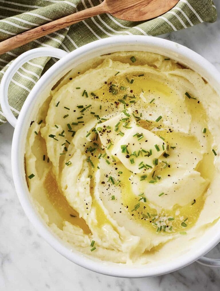 Homemade Mashed Potatoes - Happy Muncher