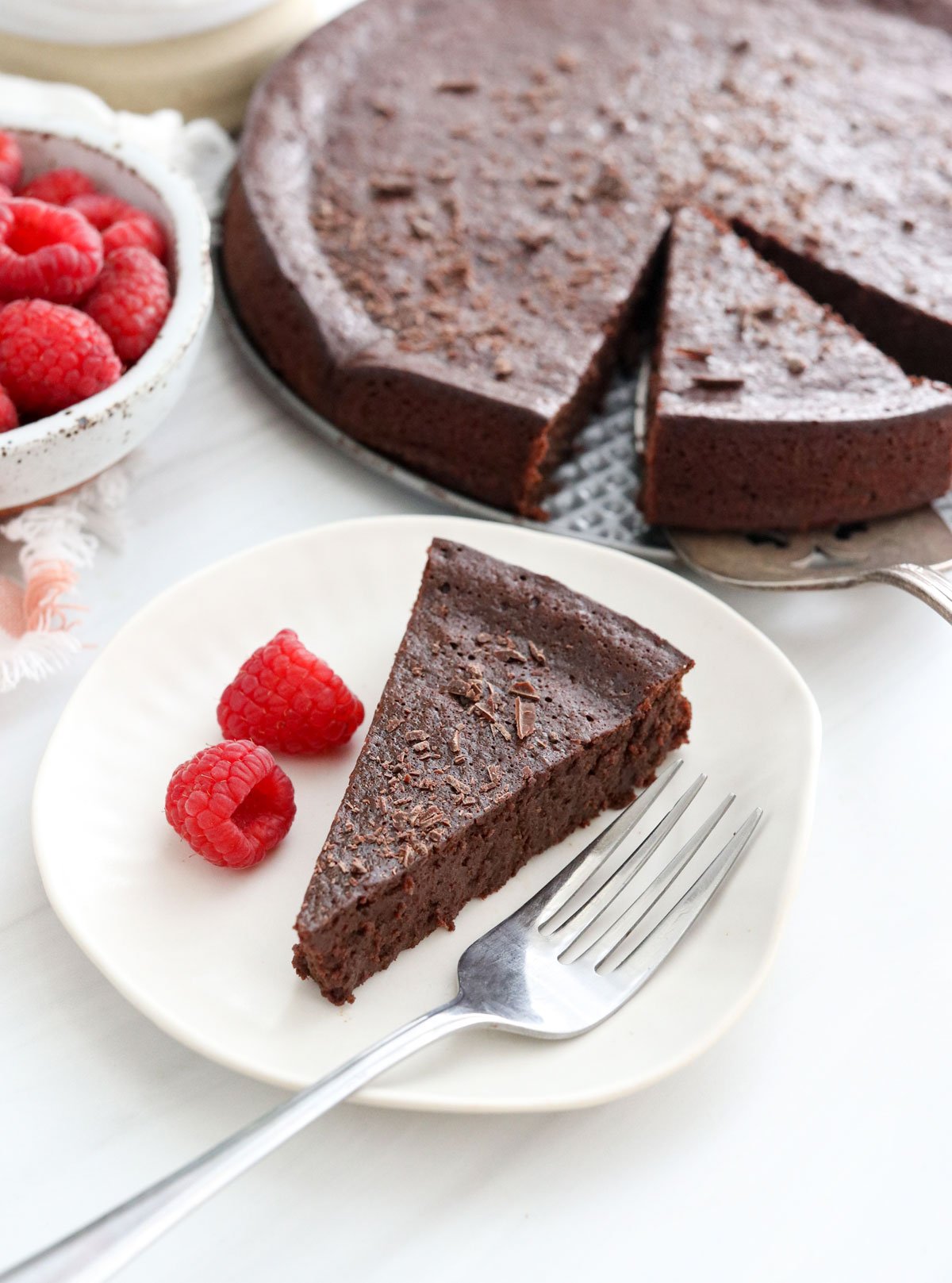 25 Guilt-Free Healthy Cake Recipes You'll Actually Love - Happy Muncher