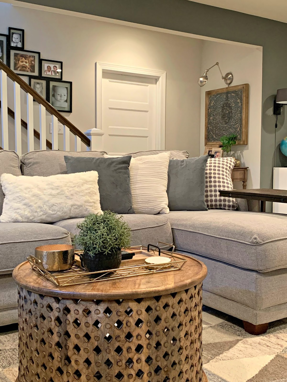 25 Genius Mini Living Room Ideas to Maximize Your Space - Happy Muncher