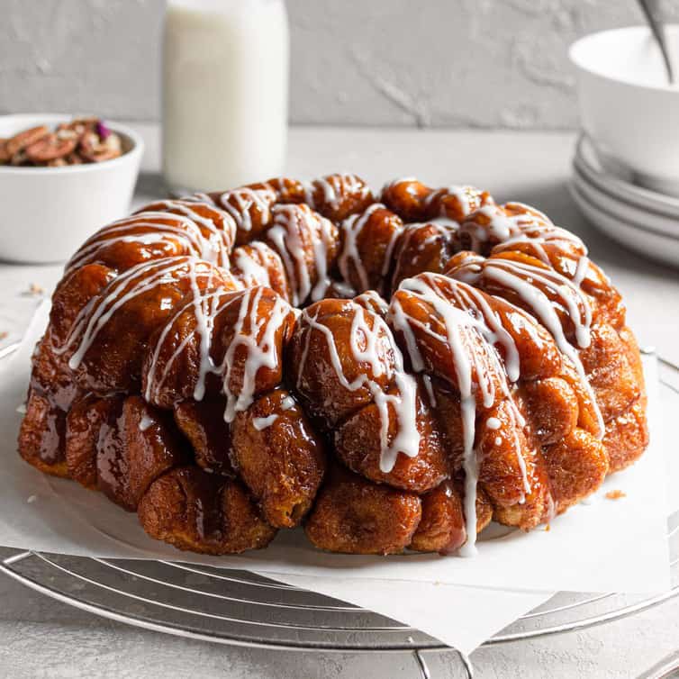 Easy Monkey Bread - Happy Muncher