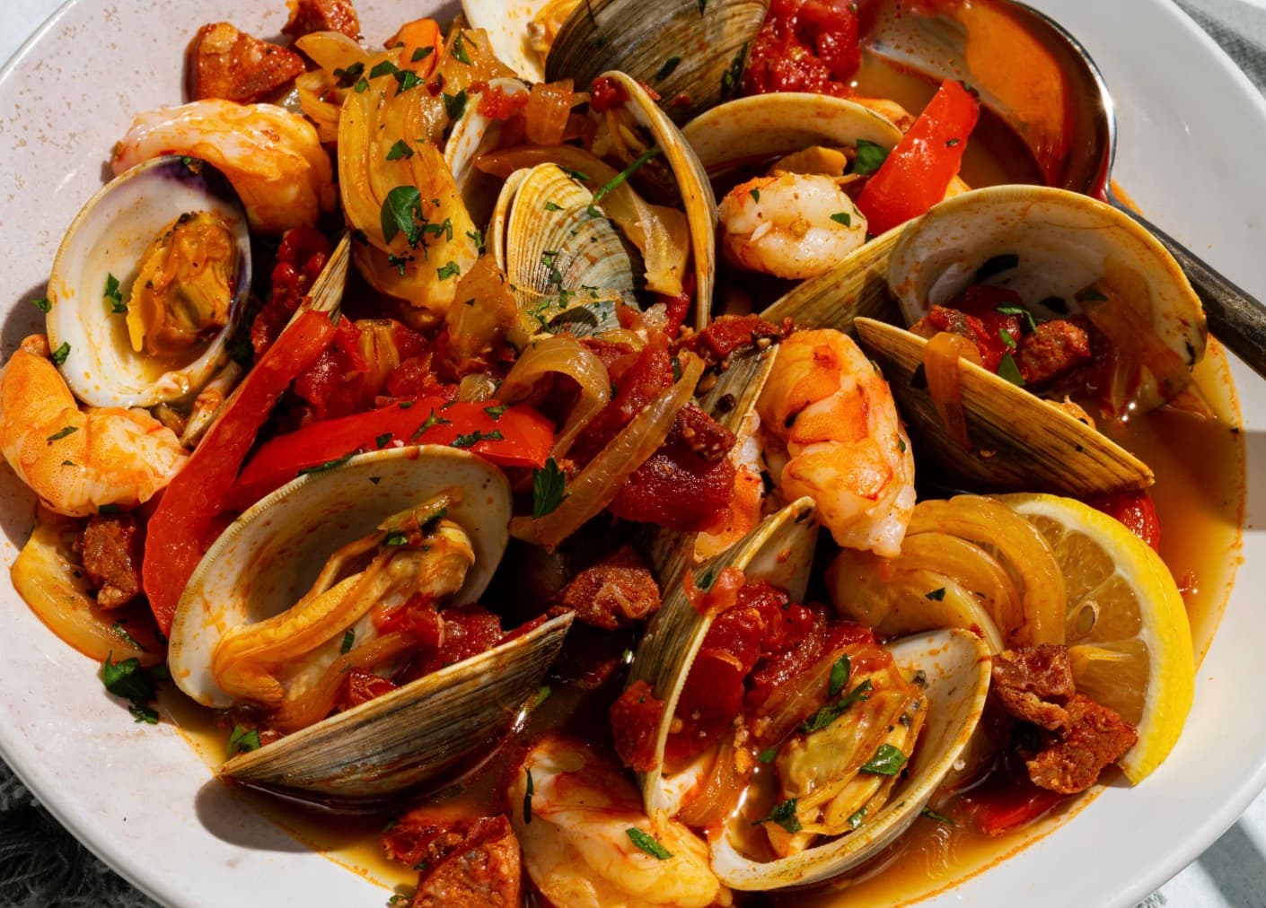 Portuguese Seafood Cataplana - Happy Muncher