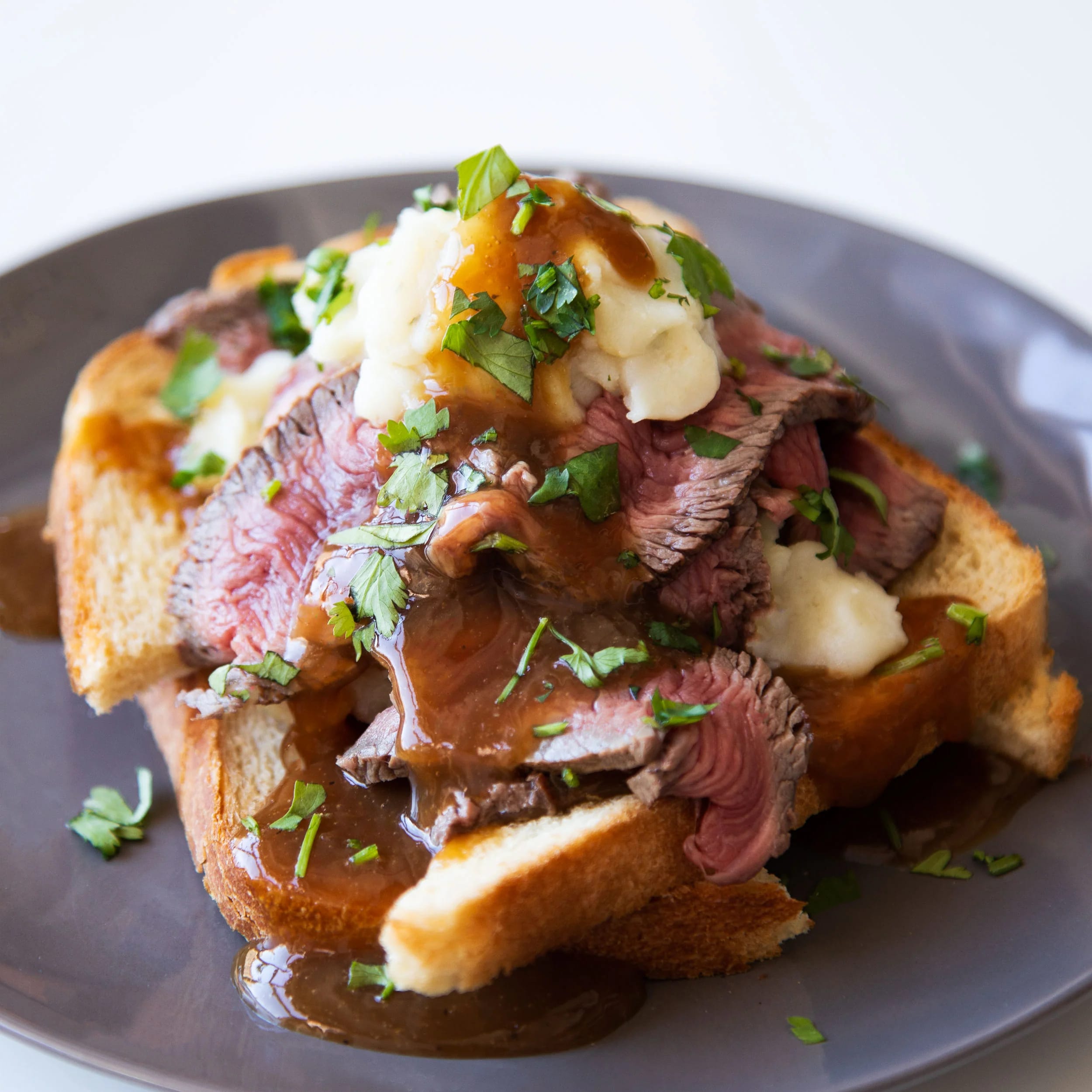 Beef Manhattan - Happy Muncher