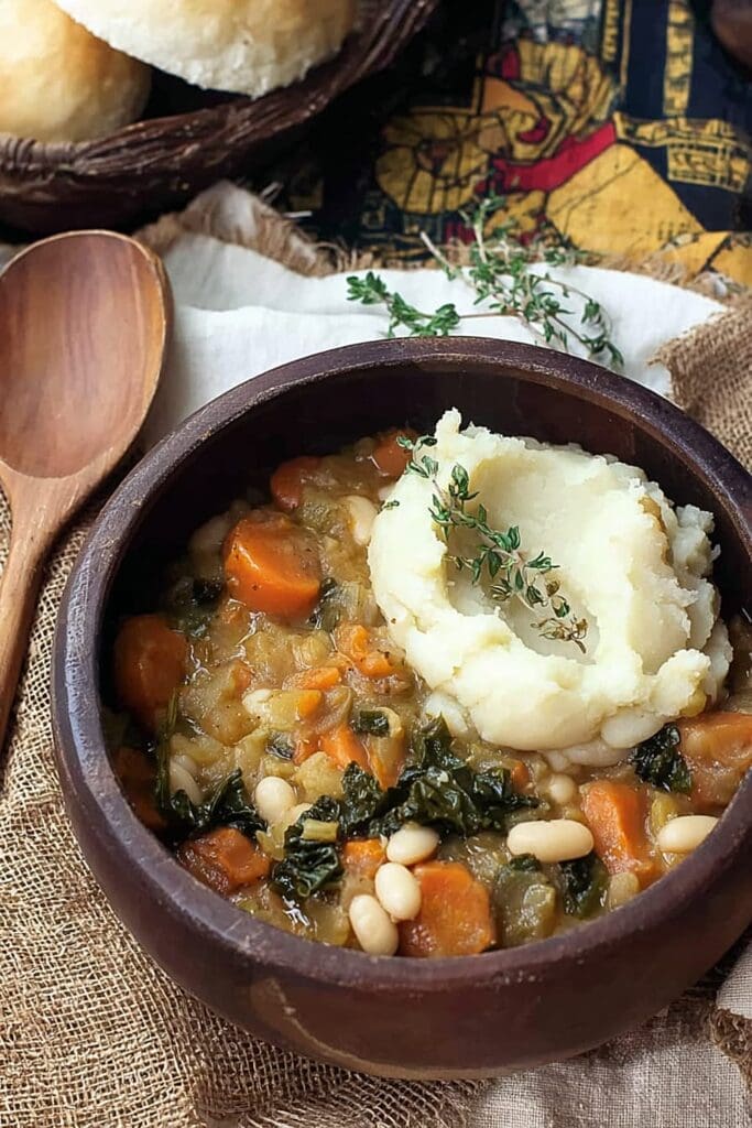 Medieval Pottage Stew - Happy Muncher