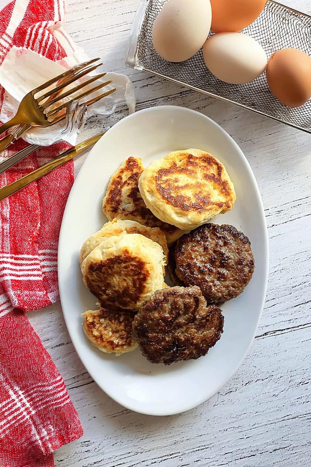Pan Fried Biscuits (Elvis Favorite) - Happy Muncher