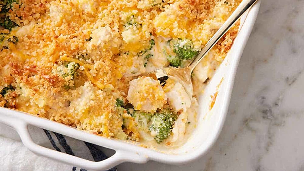 Chicken Divine Casserole - Happy Muncher