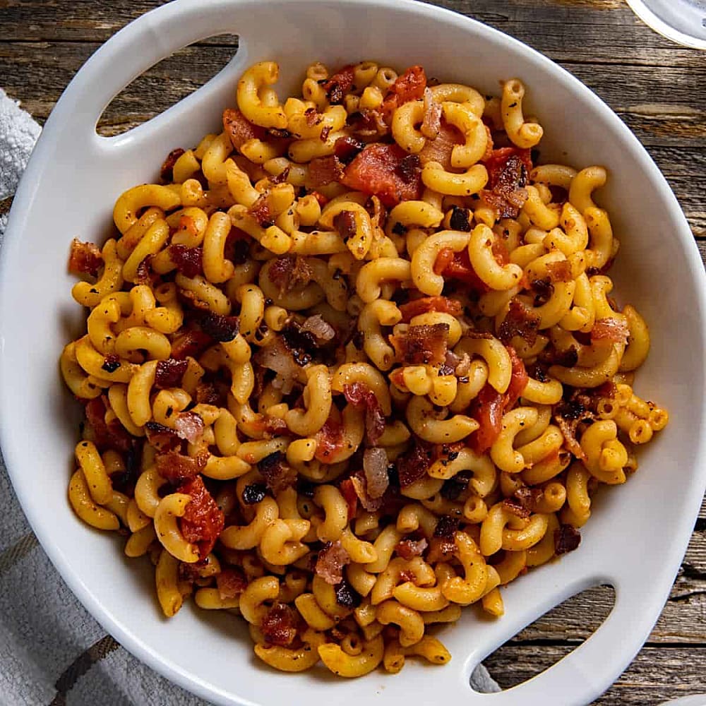 Old-School Macaroni and Tomatoes - Happy Muncher