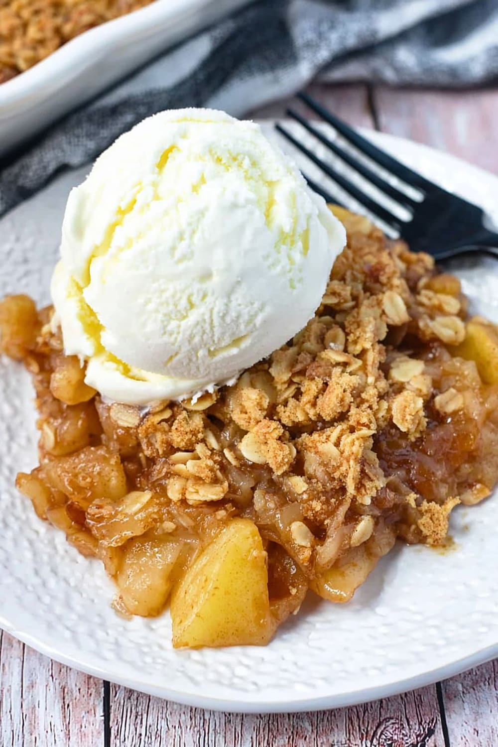 Mock Apple Crisp - Happy Muncher