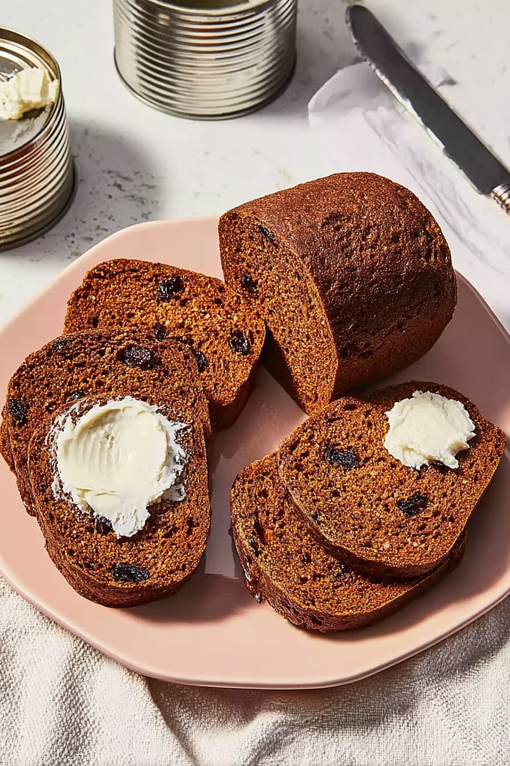 Easy Boston Brown Bread - Happy Muncher