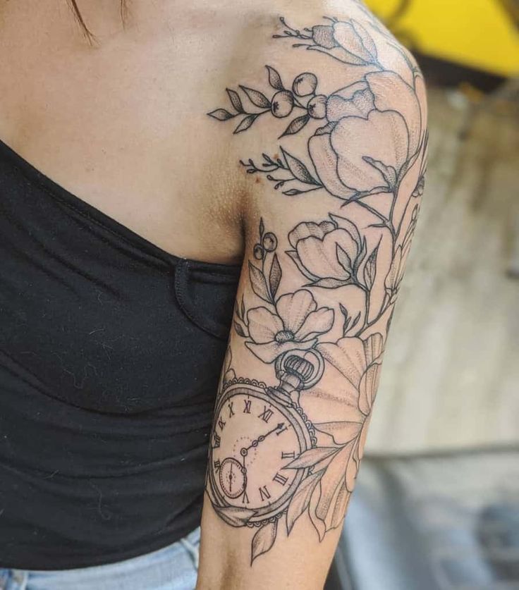29 Stunning Arm Tattoos for Women - Happy Muncher