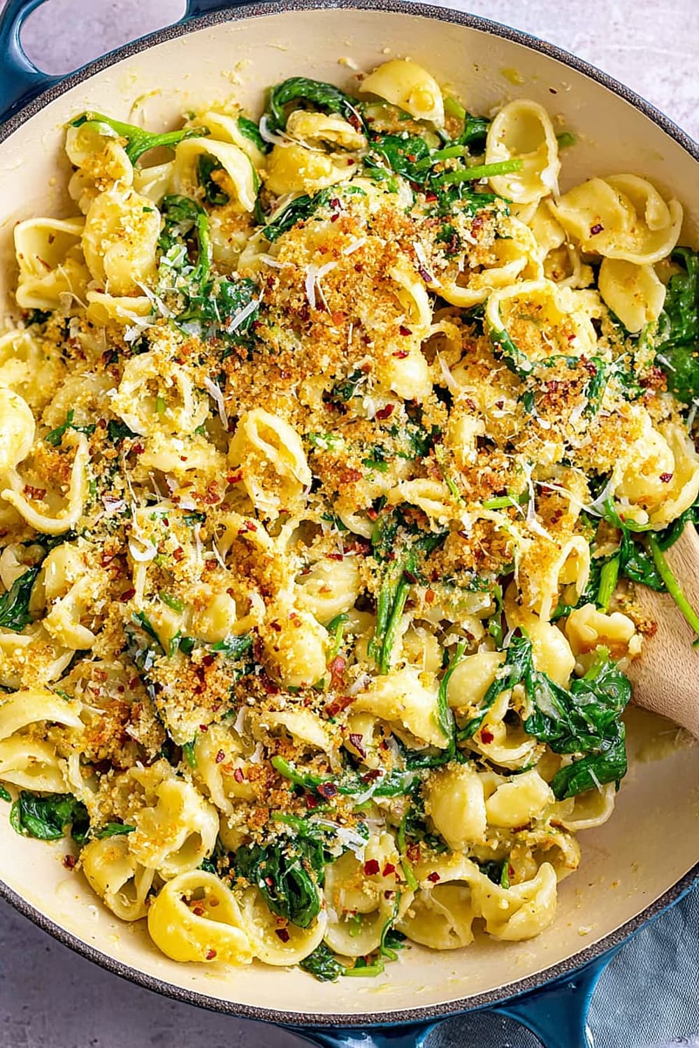 Garlic Anchovy Pasta - Happy Muncher