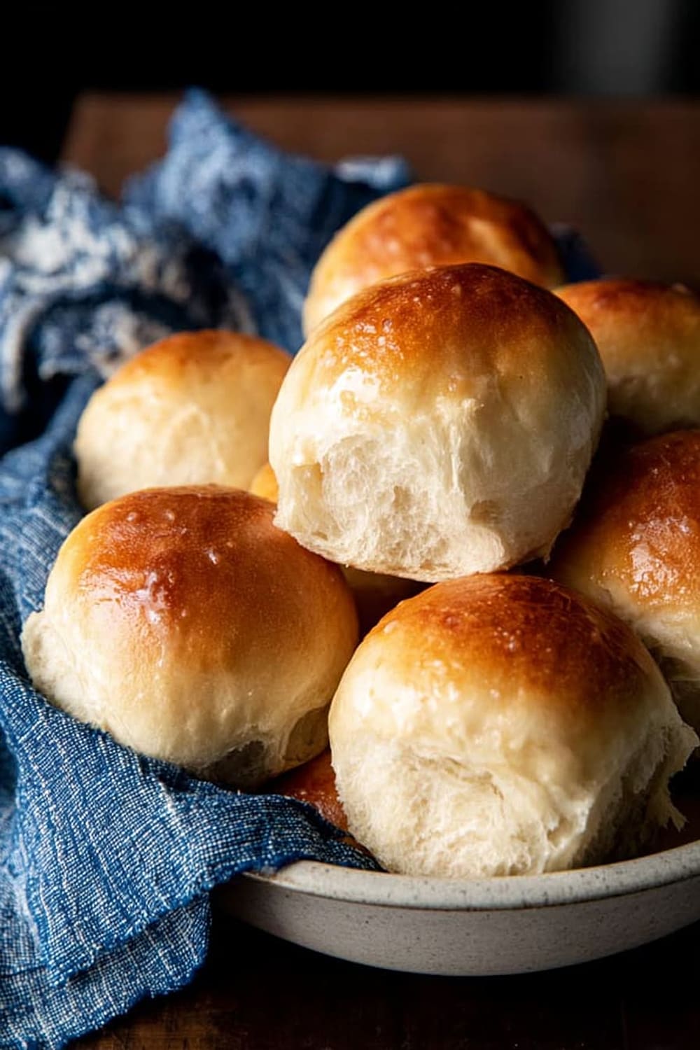 One Hour, No Knead, Easy Church Rolls - Happy Muncher