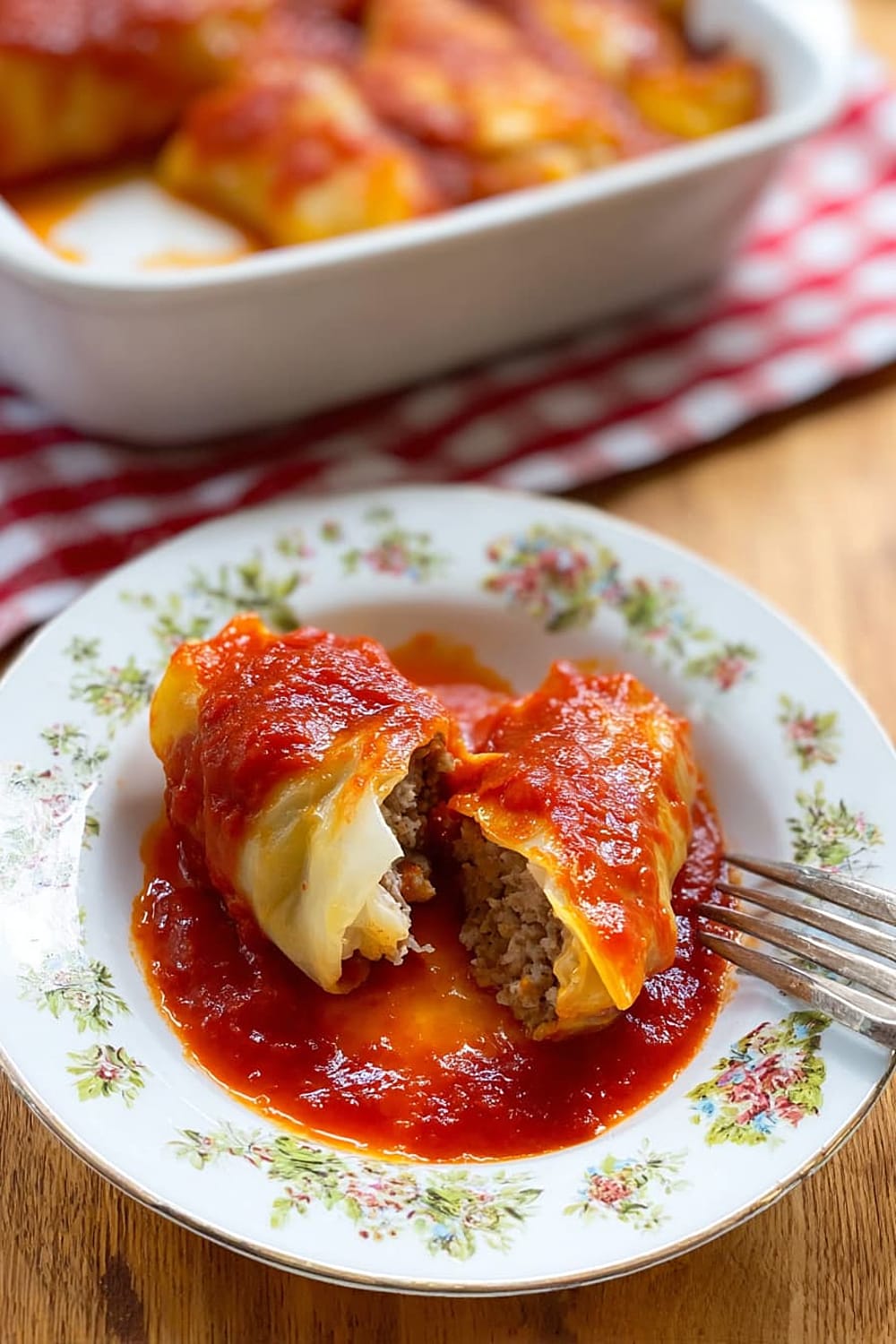 Authentic Polish Golumpki (Stuffed Cabbage) - Happy Muncher