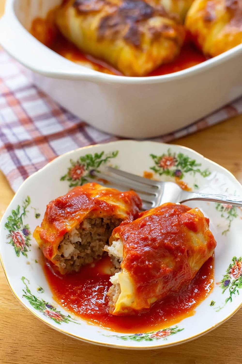Authentic Polish Golumpki (Stuffed Cabbage) - Happy Muncher
