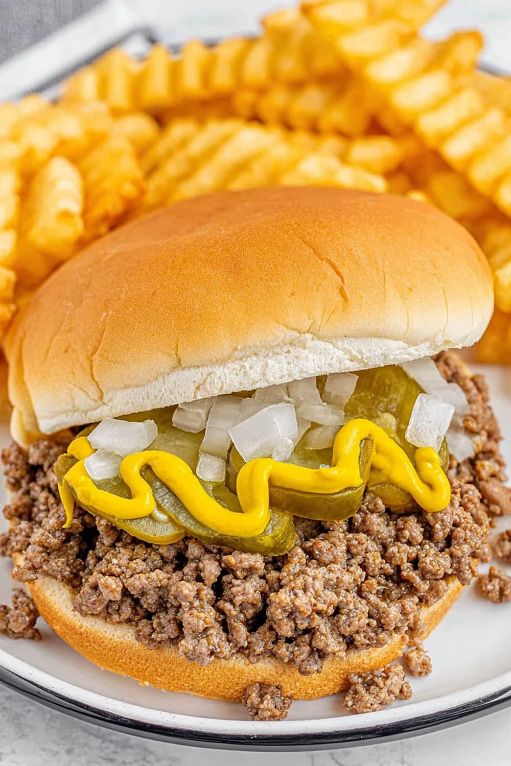 Loose Meat Sandwich (Maid Rite Copycat) Recipe - Happy Muncher