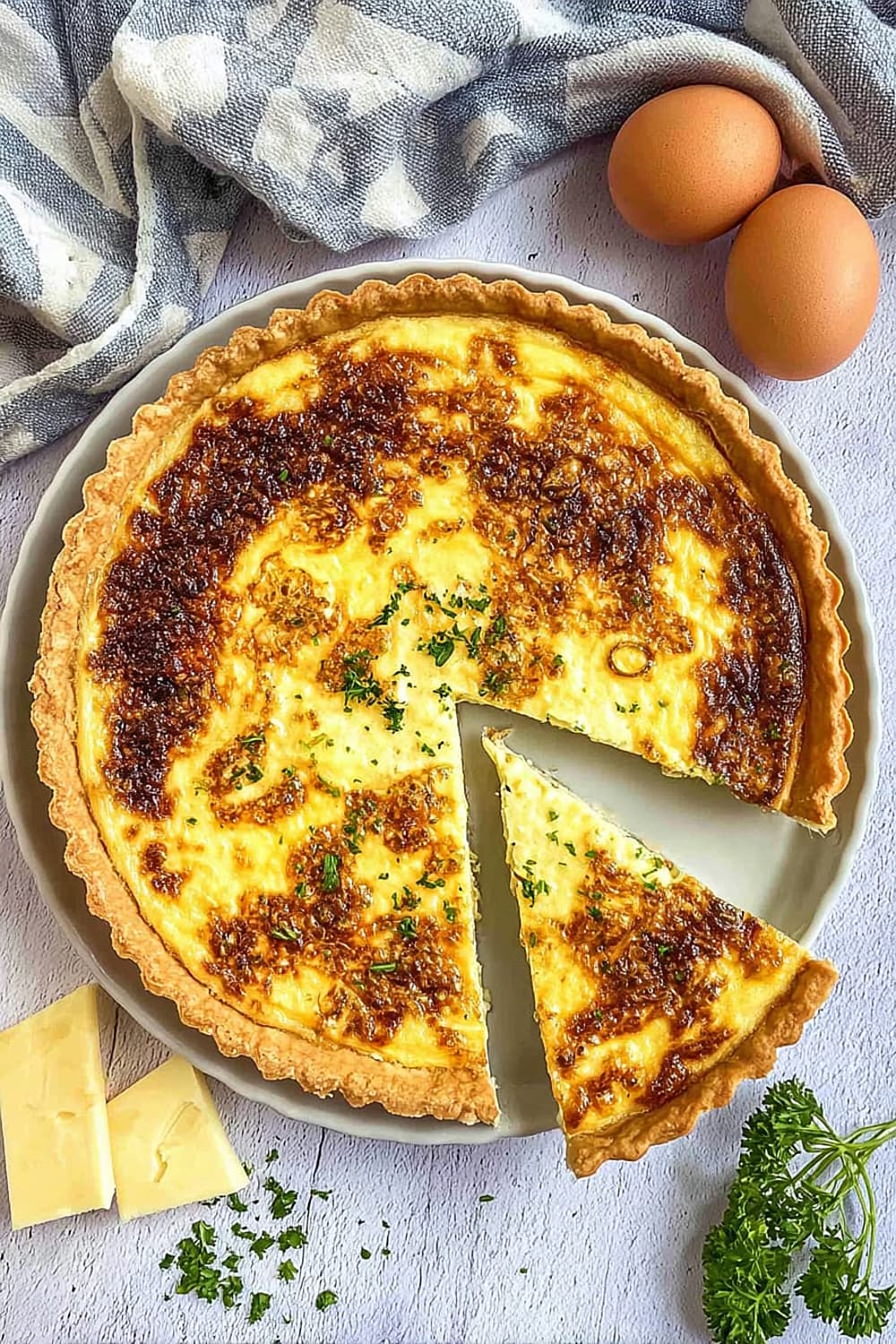 Cheese Flan Recipe - Happy Muncher