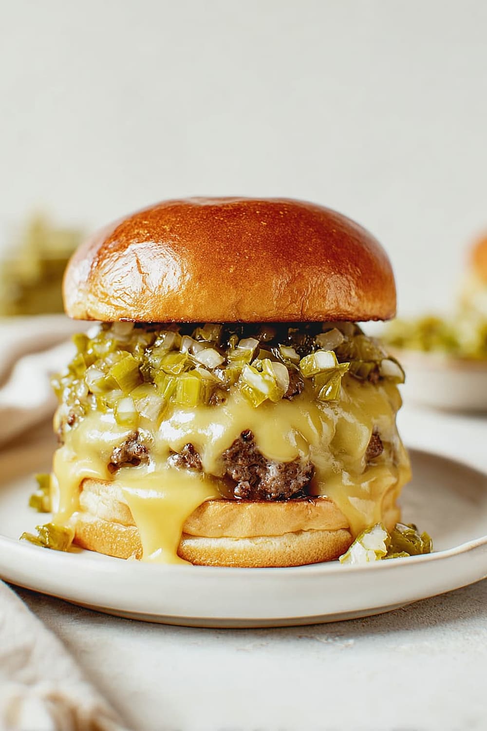 Hatch Green Chile Cheeseburger - Happy Muncher