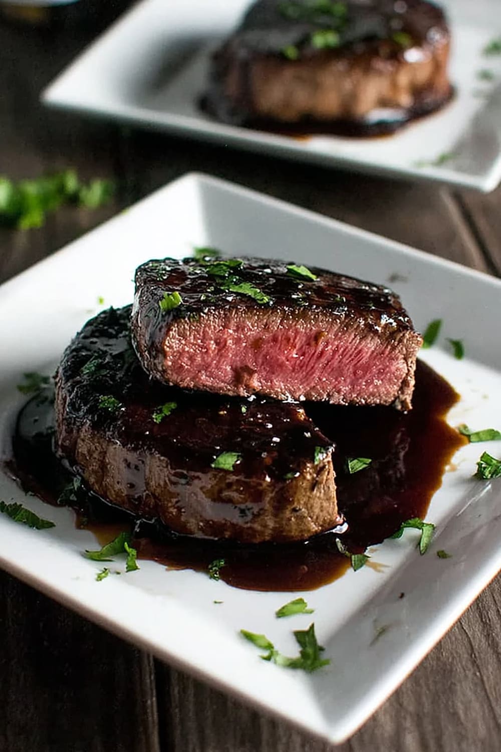 Filet Mignon with Red Wine Sauce - Happy Muncher