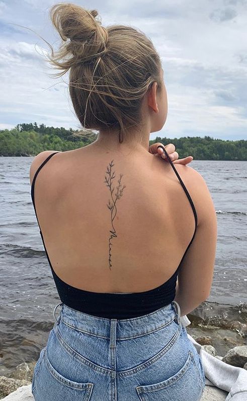 23 Stunning Spine Tattoos That’ll Take Your Breath Away - Happy Muncher