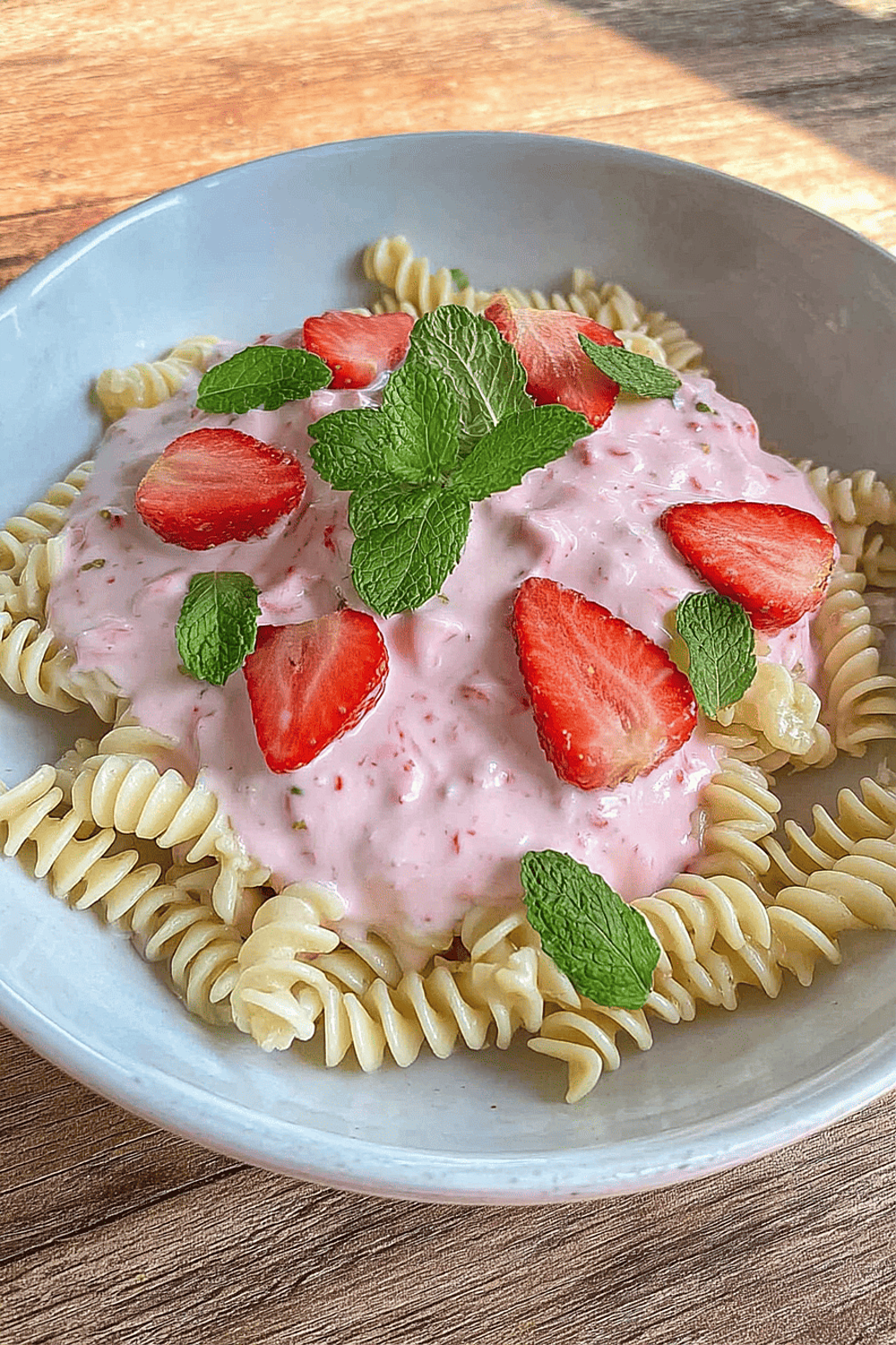 Polish Strawberry Pasta - Happy Muncher