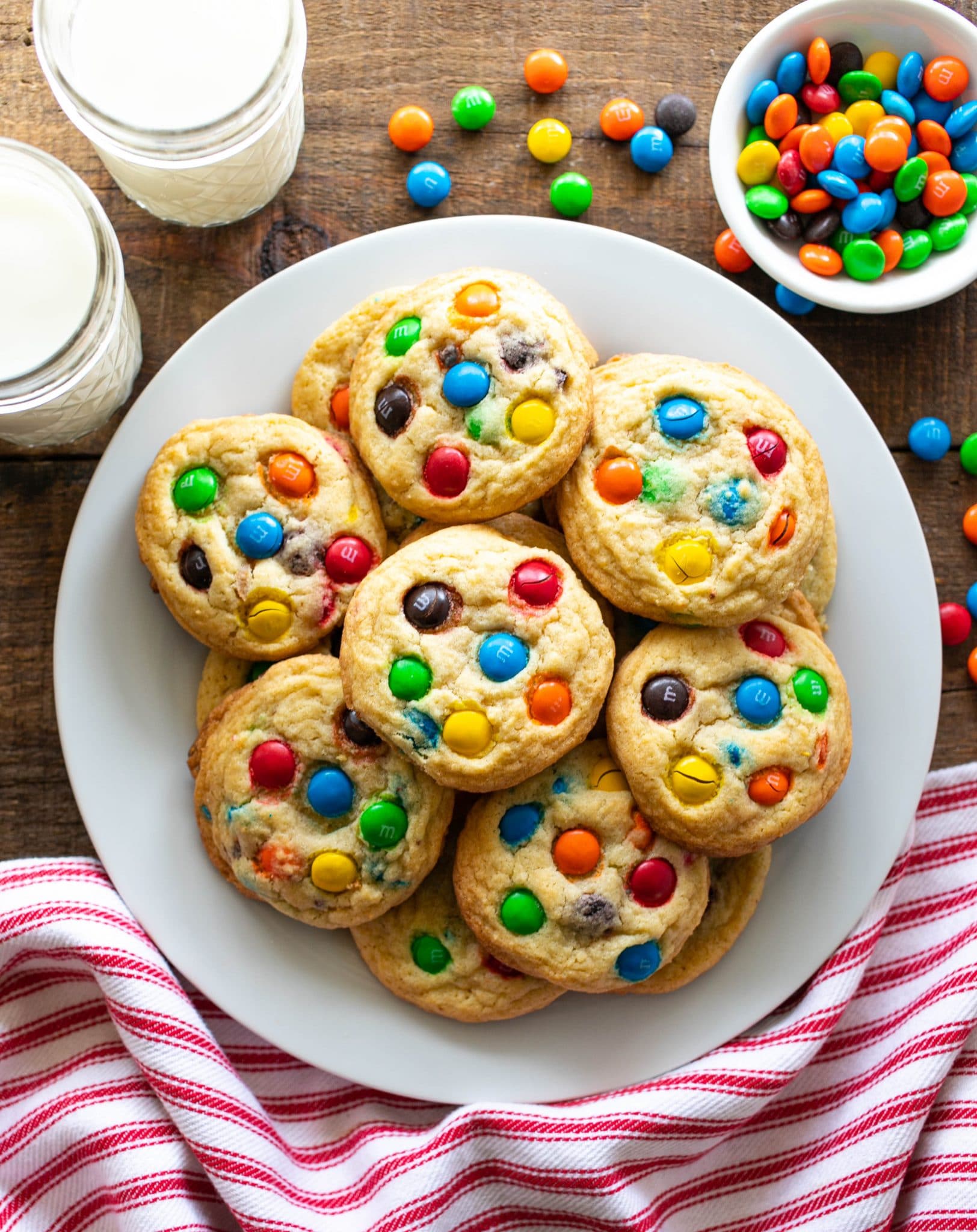 45 Kid Friendly Cookie Recipes - Happy Muncher