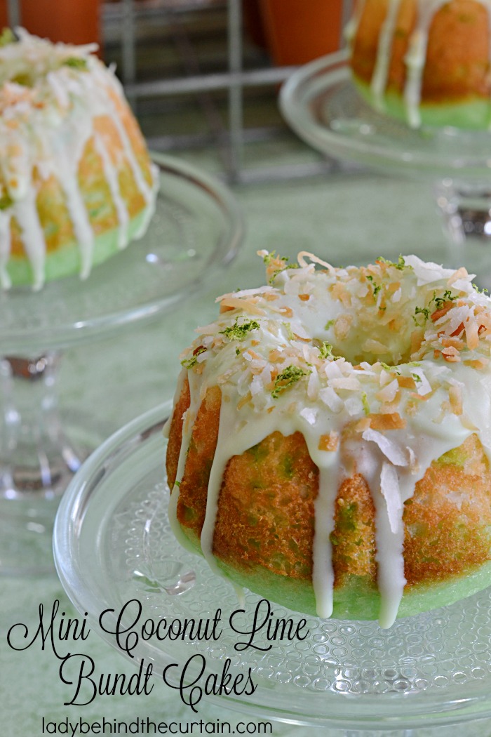 35 Mini Bundt Cake Recipes - Happy Muncher