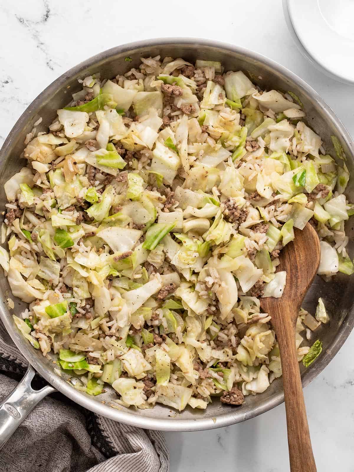 37 Ground Beef And Cabbage Recipes - Happy Muncher
