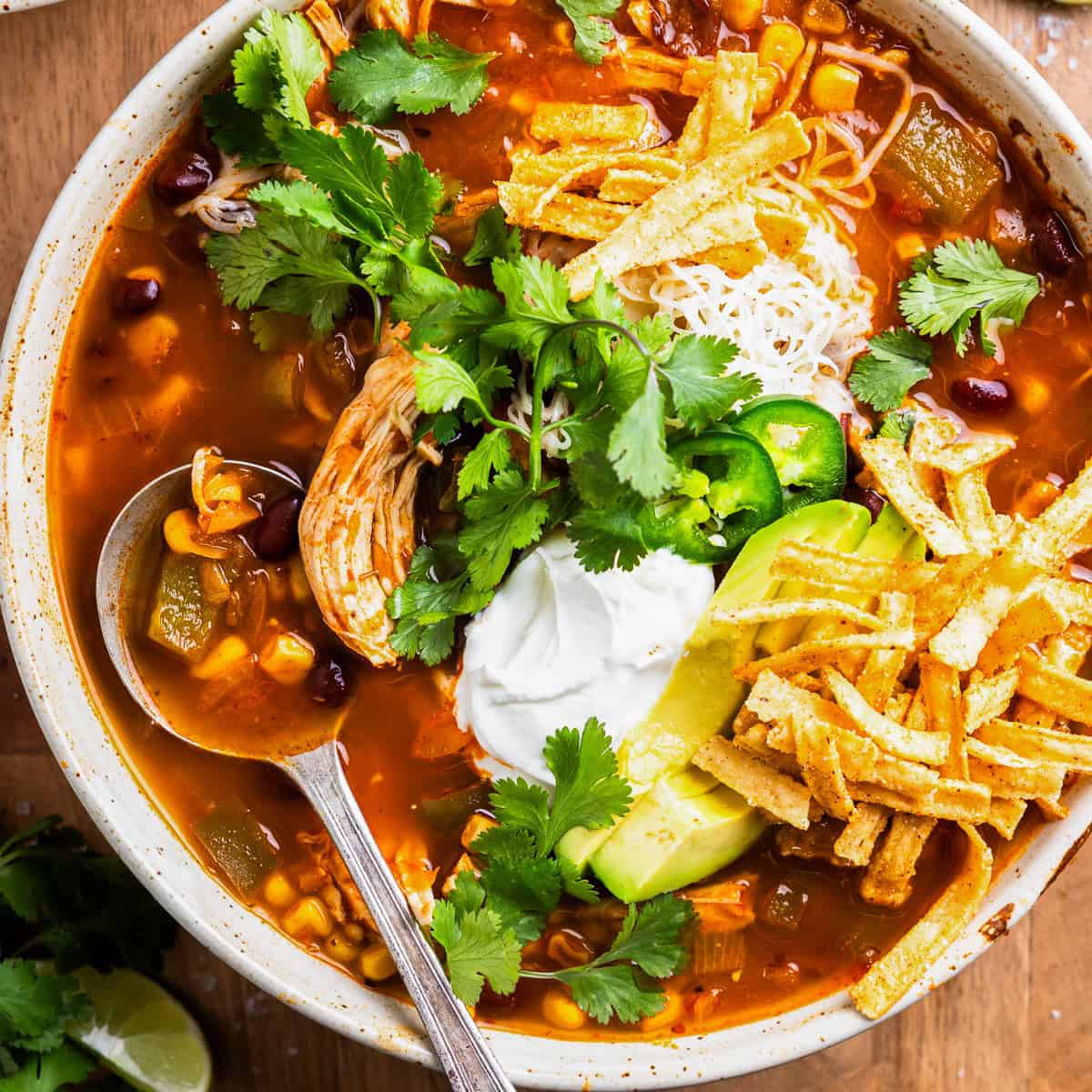 37 Crockpot Recipes For A Crowd - Happy Muncher